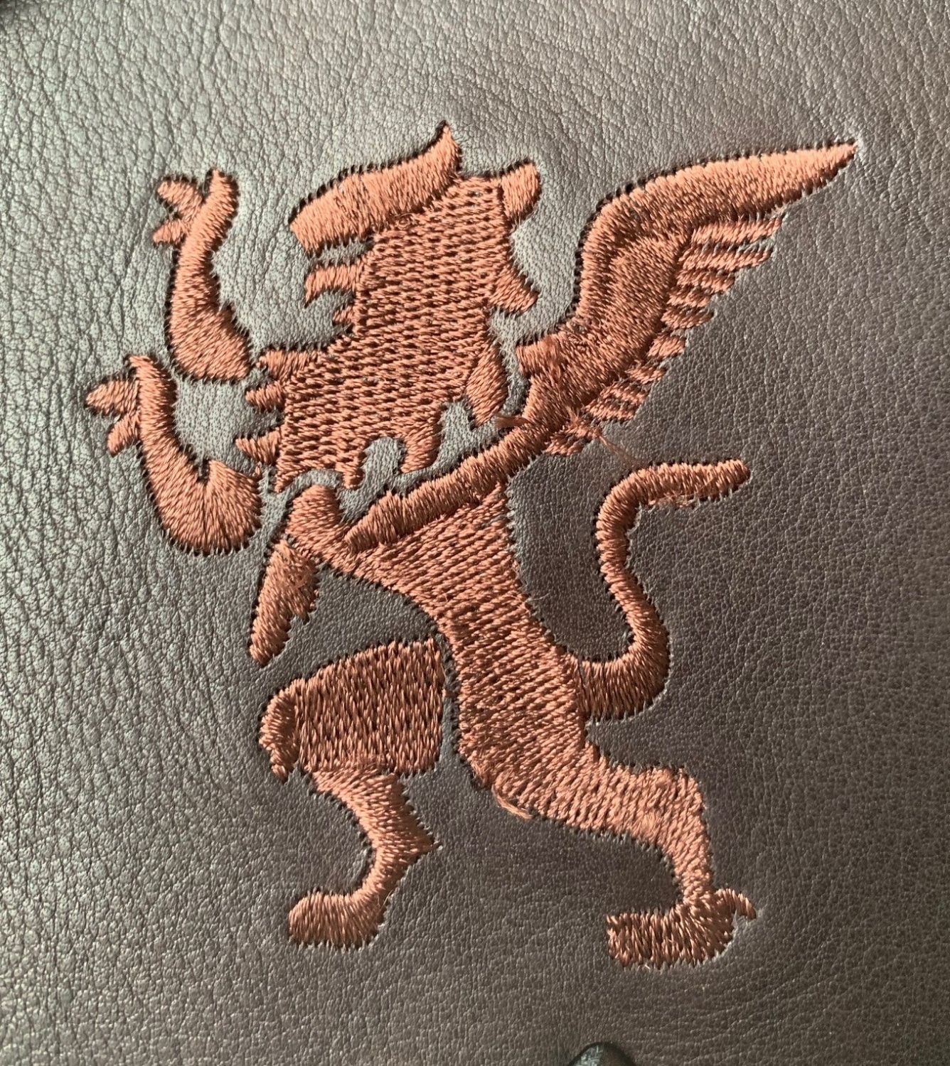 Bespoke Stitching - UK Saddles Ltd